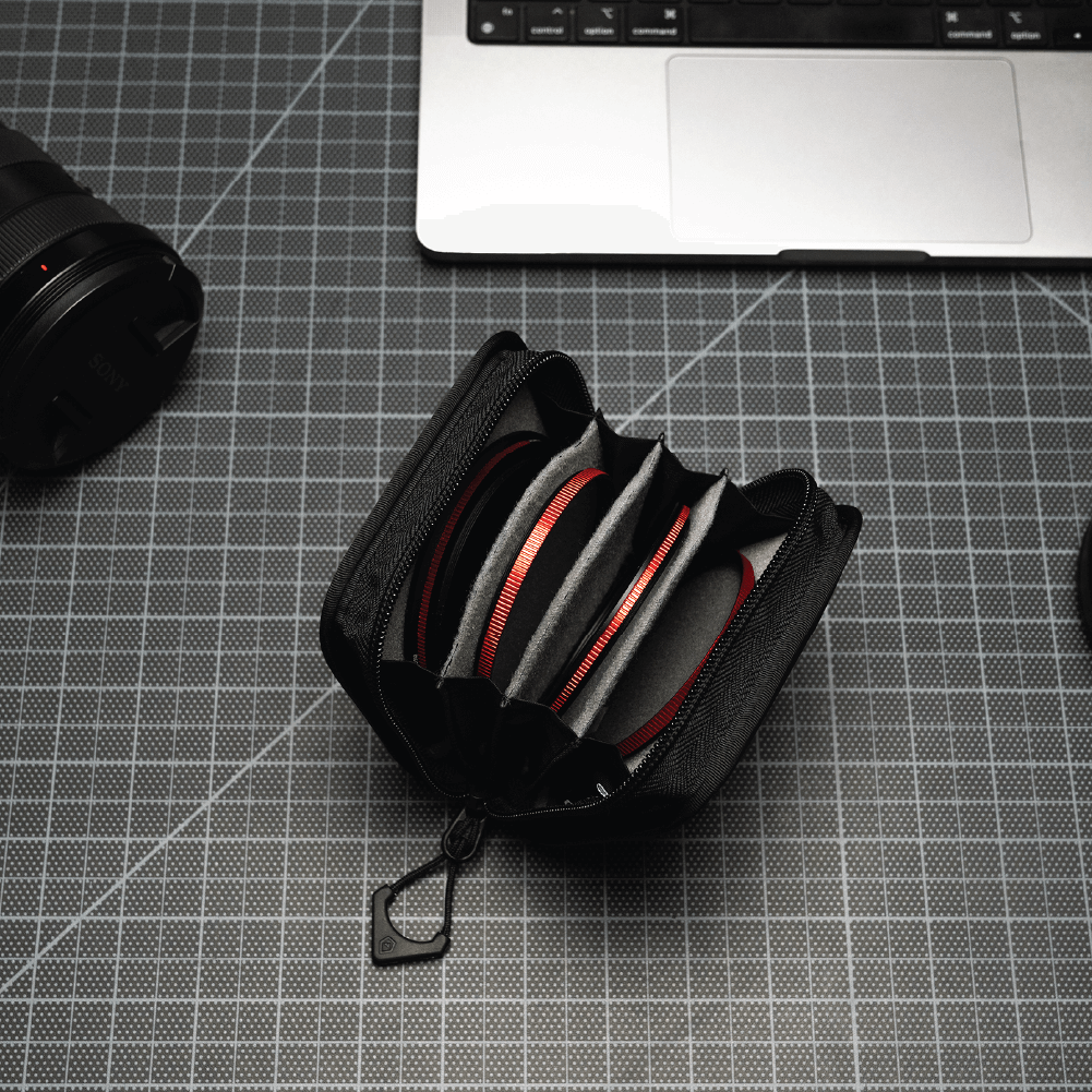 Lens Filter Case in Black – WANDRD Gear