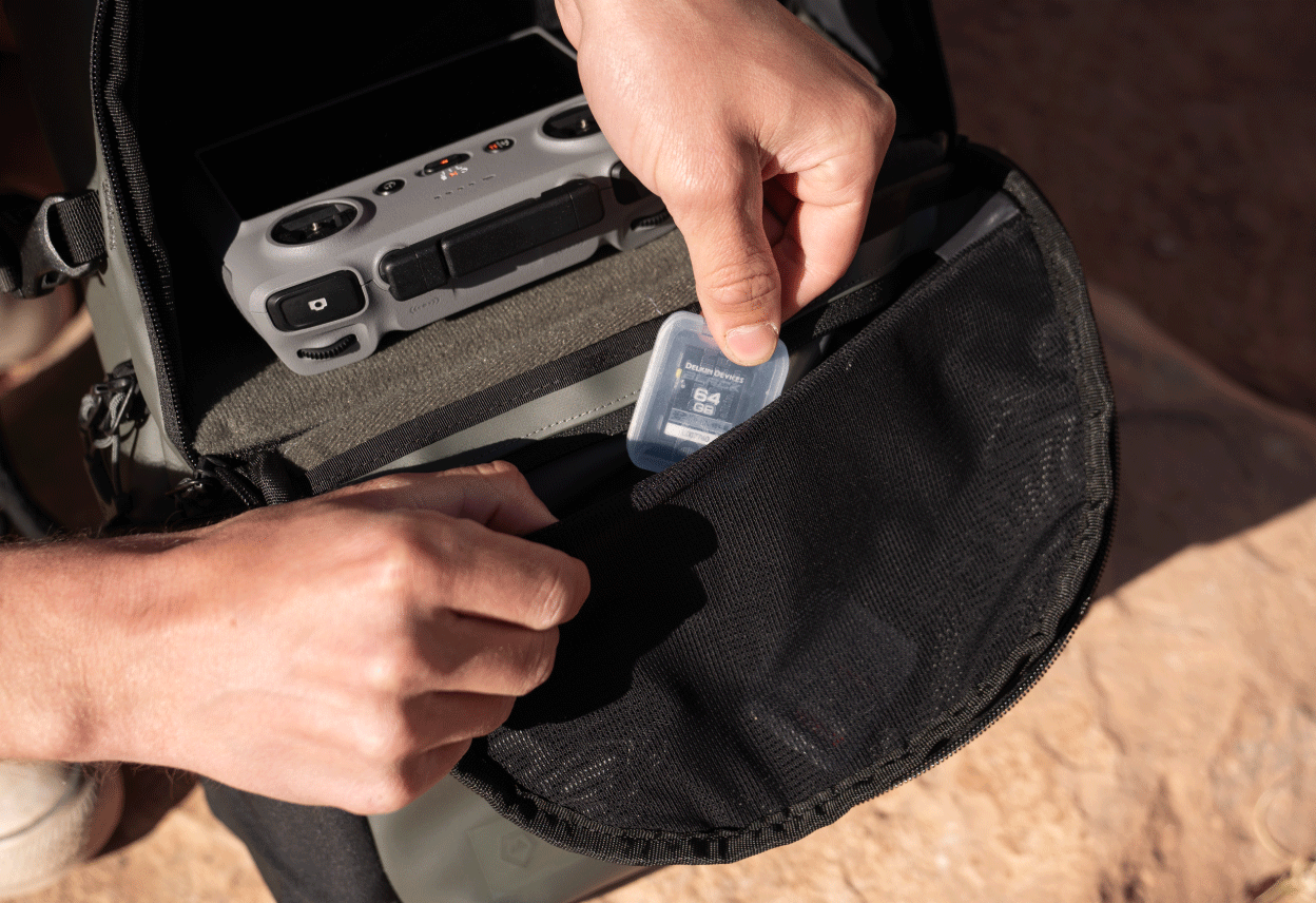 STRATUS PHOTO 18L in Wasatch Green – WANDRD Gear