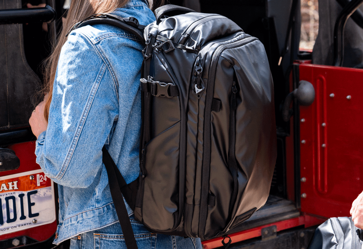 TRANSIT Travel Backpack 35L in Black – WANDRD Gear